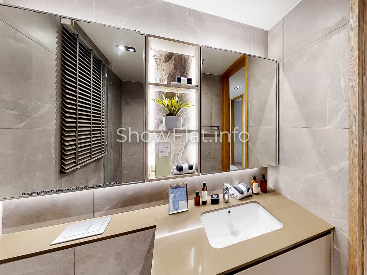 Penrose Condo - Showflat Info